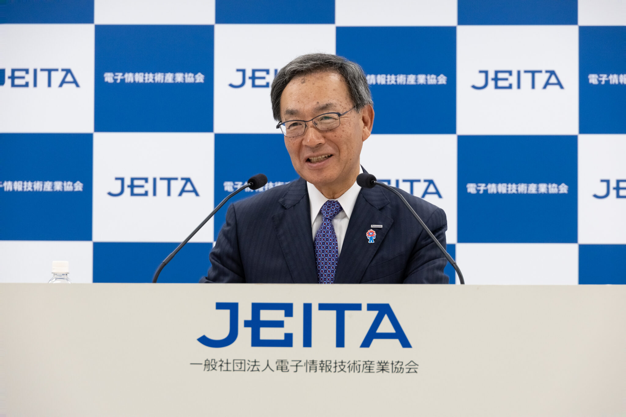 電子情報産業の世界生産見通し、JEITAまとめ | 電波タイムズ | 日本唯一の放送・情報通信の専門紙の電波タイムズのニュースサイト